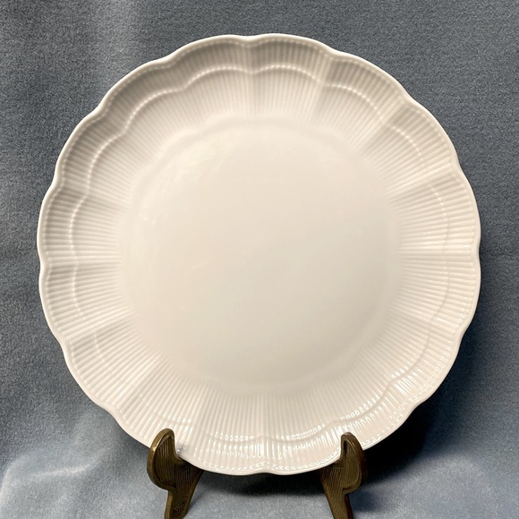 Kaiser Romantica | Dining | Kaiser Romantica 92inch Luncheon Plate All ...